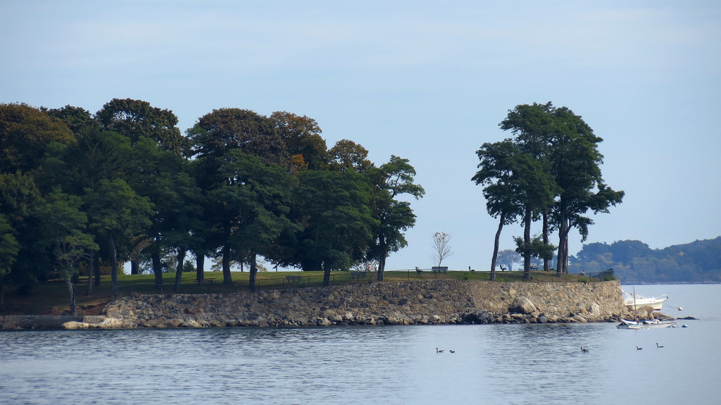 Lynch Park in Beverly, Massachusetts - Kid-friendly Attractions | Trekaroo