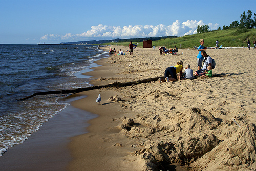 Oval Beach in Saugatuck, Michigan - Kid-friendly Attractions | Trekaroo