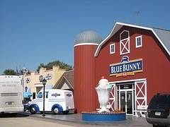 Ice Cream Capital of the World in Le Mars, Iowa - Kid-friendly ...
