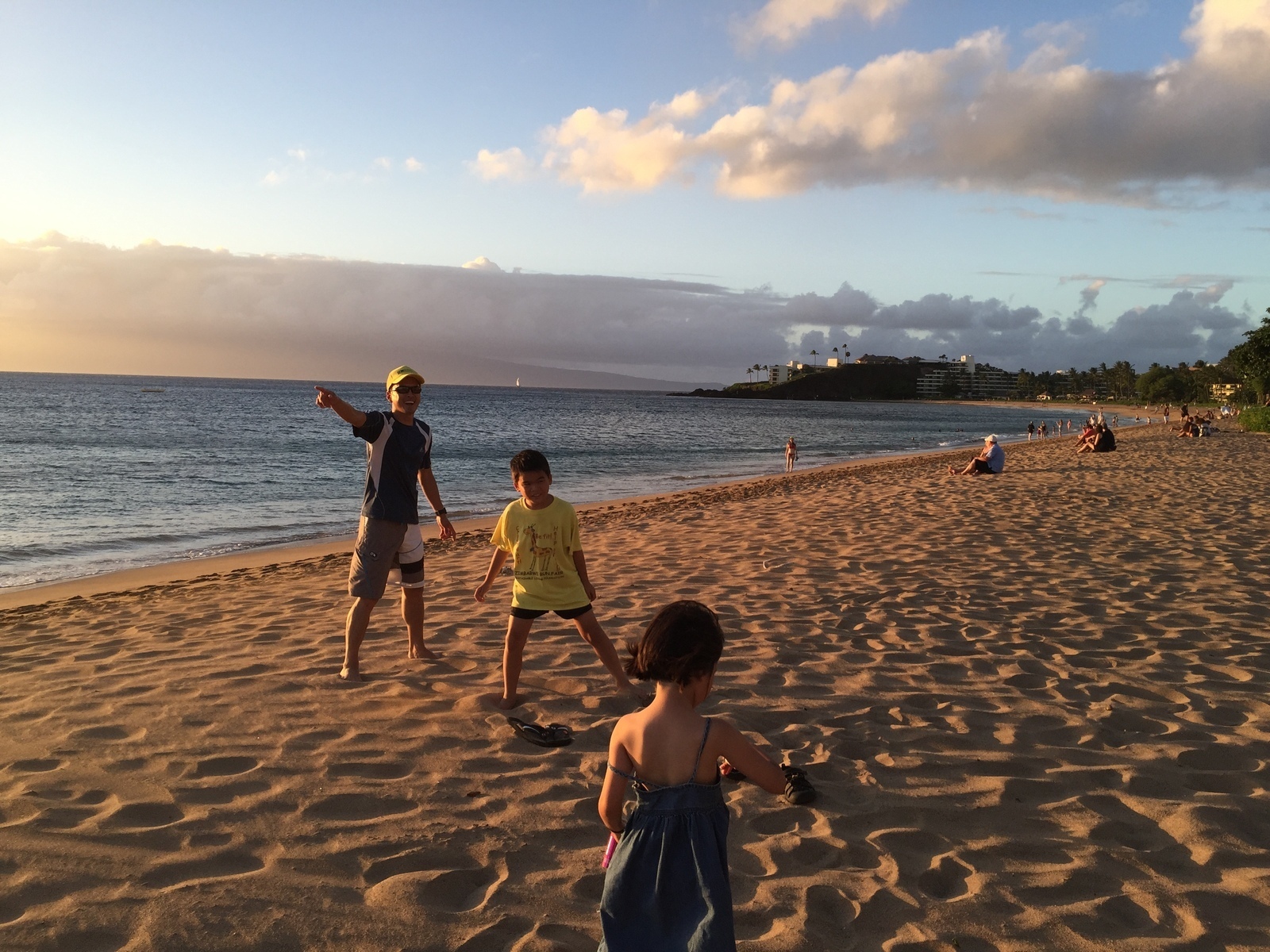 Kaanapali Beach in Lahaina, Hawaii - Kid-friendly Attractions | Trekaroo