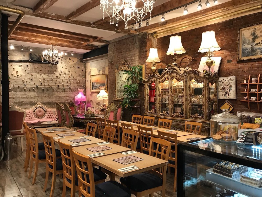 Maison Bagatelle in Montreal, Quebec - Kid-friendly Restaurants | Trekaroo