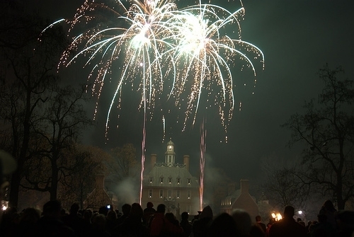 Grand Illumination in Williamsburg, Virginia - Kid-friendly Attractions ... Grand Illumination in Williamsburg, Virginia - Kid-friendly Attractions ...